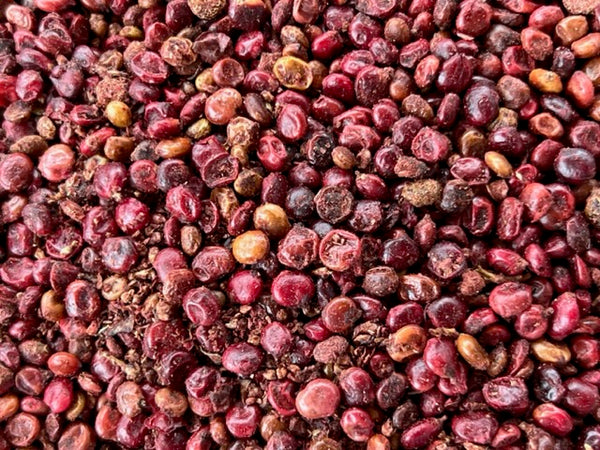 Organic Sumac Berries - Cura.Te